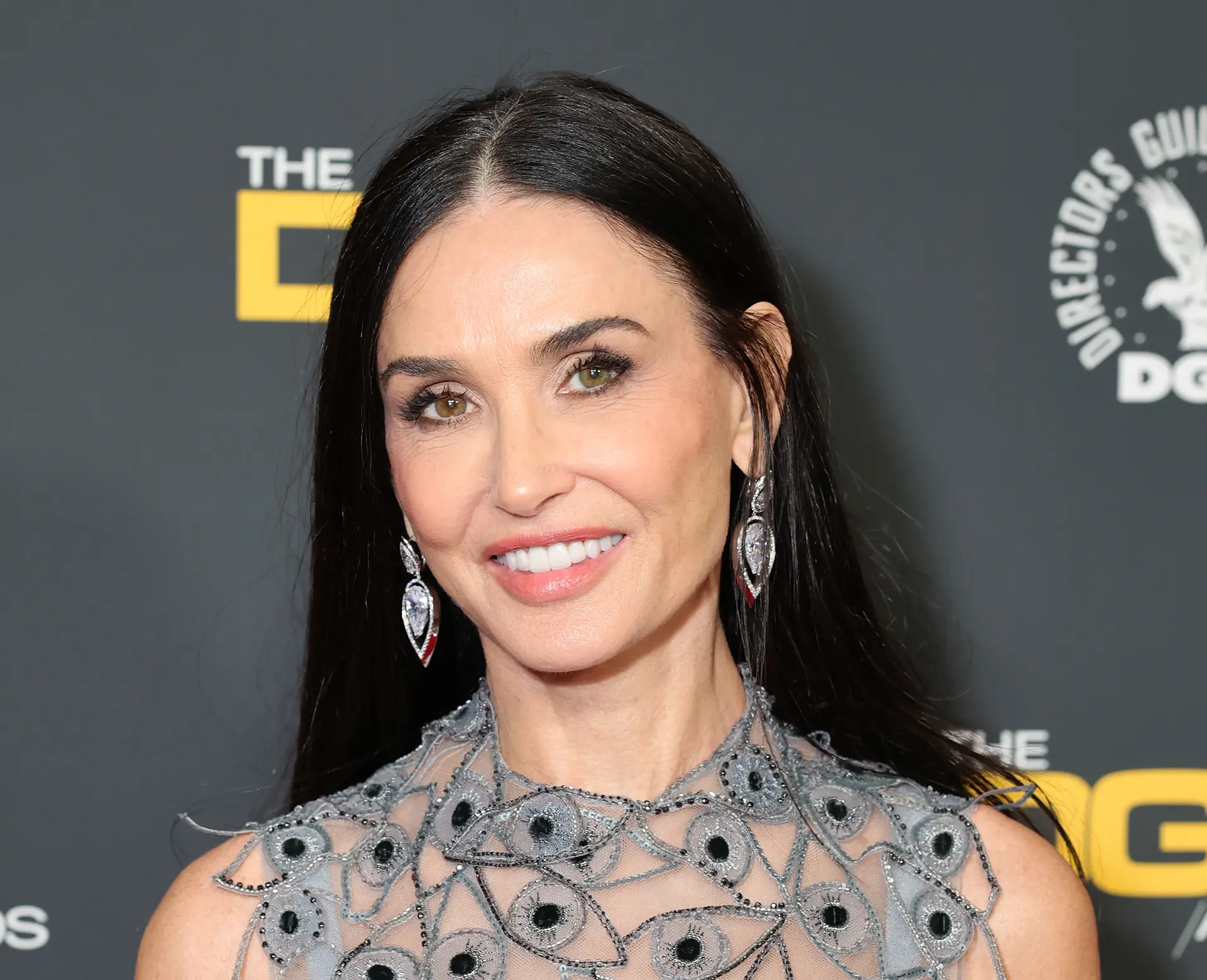 ¿Qué tienen en común Demi Moore, Ariana Grande y Selena Gómez? - Percha ...